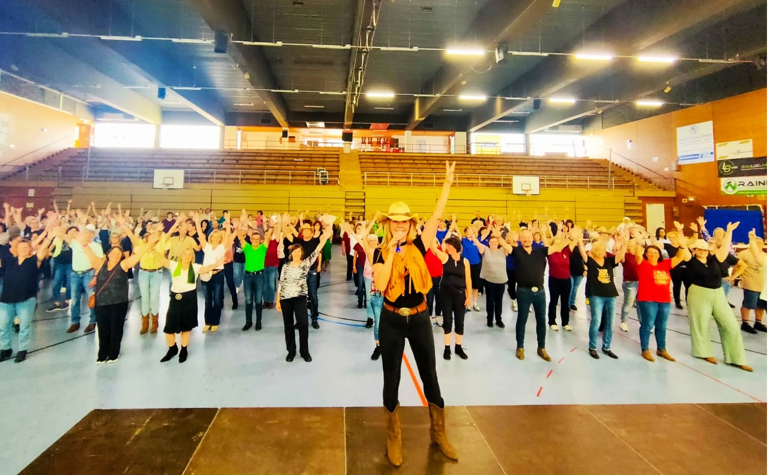 Herbstlicher Line Dance mit Pia Blum auf Mallorca